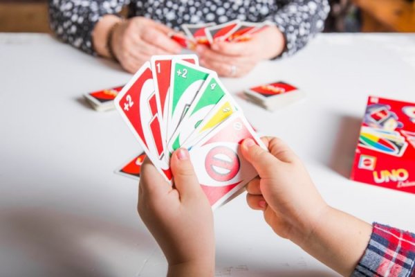 UNO No Mercy: The Ultimate Guide to the Intense Card Game - unorules.nz